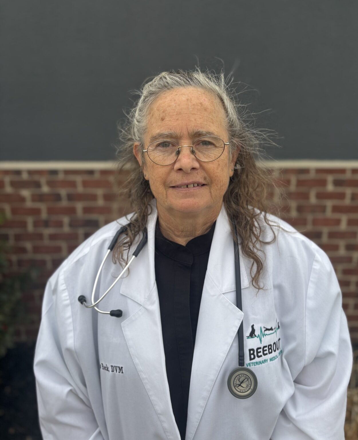 Meet Our Team | Veterinarians & Staff – Beebout VMC